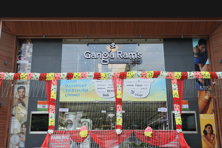 About Us – Gangaram's Watch Gallery